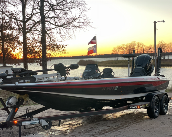 Experience Premier Bass Fishing this Fall with Cap'n Ron on Lake Fork ...